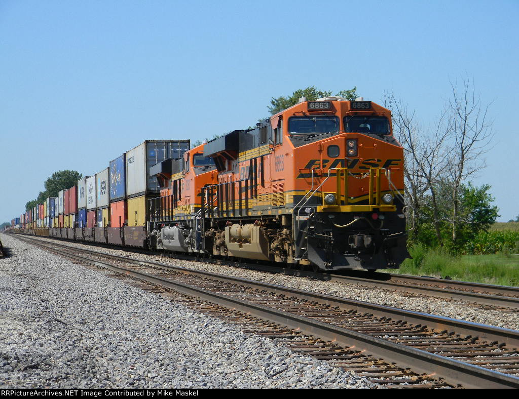 BNSF 6863